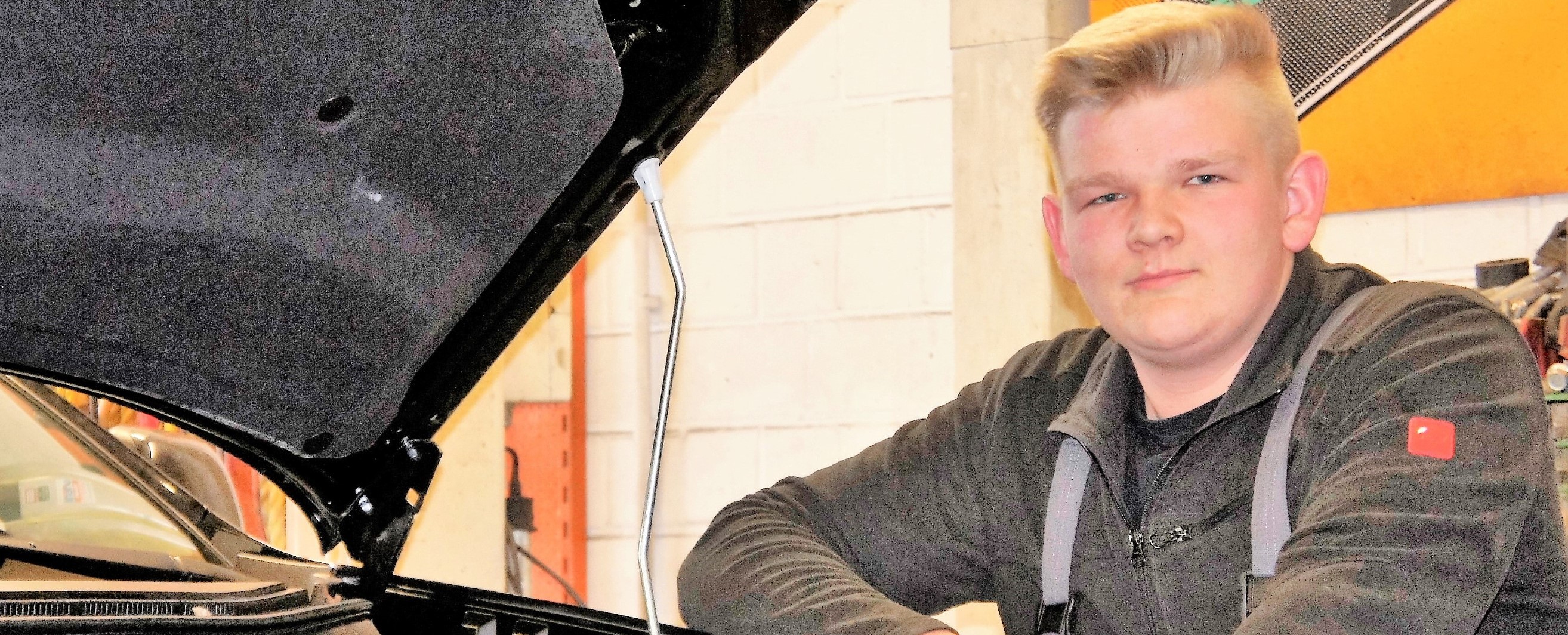 Über Uns - Autohaus Lönnecker in Neubrandenburg, Breesen OT Kalübbe und ...